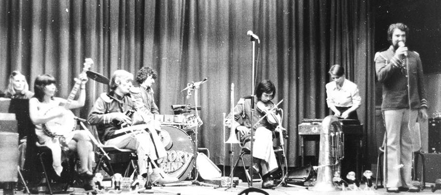 The New Victory Band